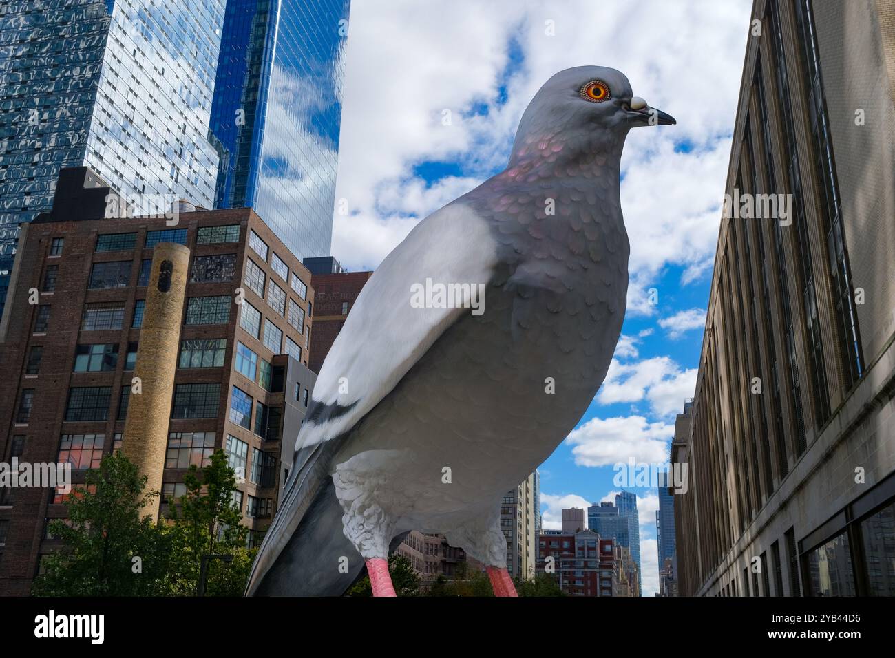 New York, New York, USA. 16th Oct, 2024. Sculptor Ivan Argoste's ...