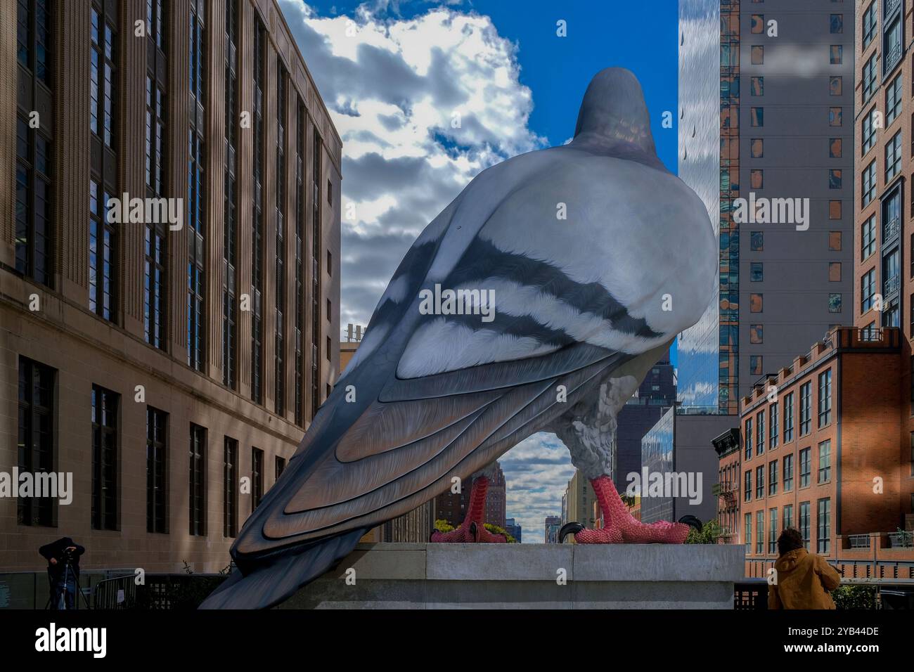 New York, New York, USA. 16th Oct, 2024. Sculptor Ivan Argoste's ...