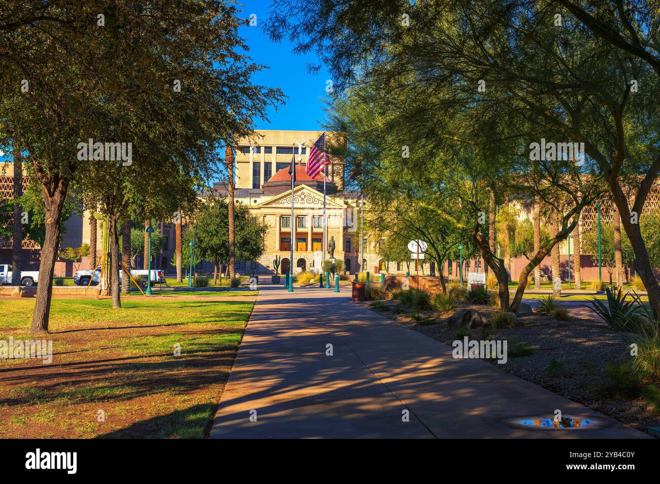 Arizona State Capitol in Phoenix, viewed from Wesley Bolin Memorial ...
