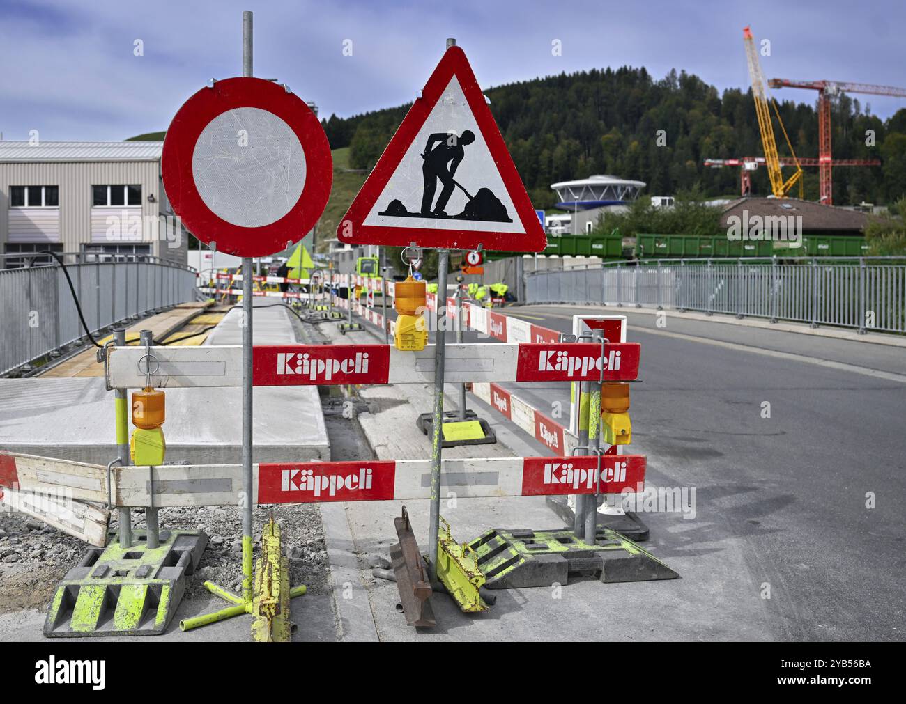 Switzerland traffic road works hi-res stock photography and images - Alamy