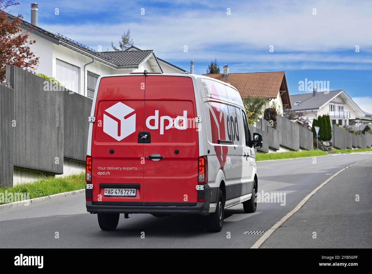 Dpd dynamic parcel distribution hi-res stock photography and images - Alamy