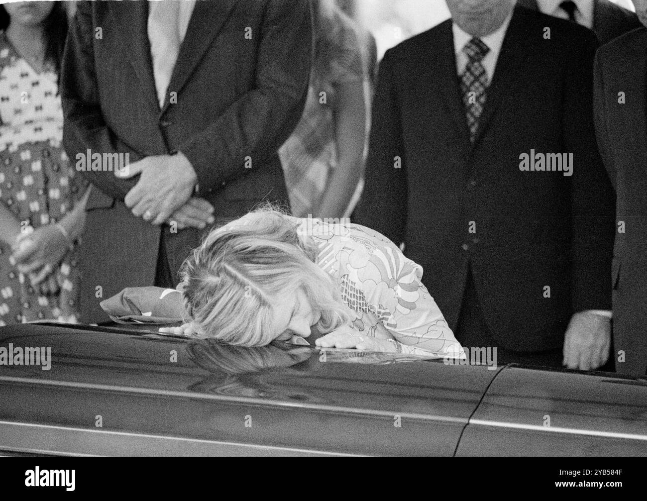 Janet Dietrich, widow of Secret Service agent J. Clifford Dietrich who ...
