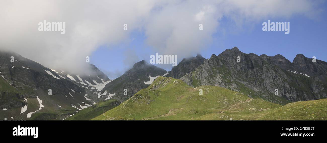 View from the Pizol summit station towards Wildseeluggen Stock Photo ...