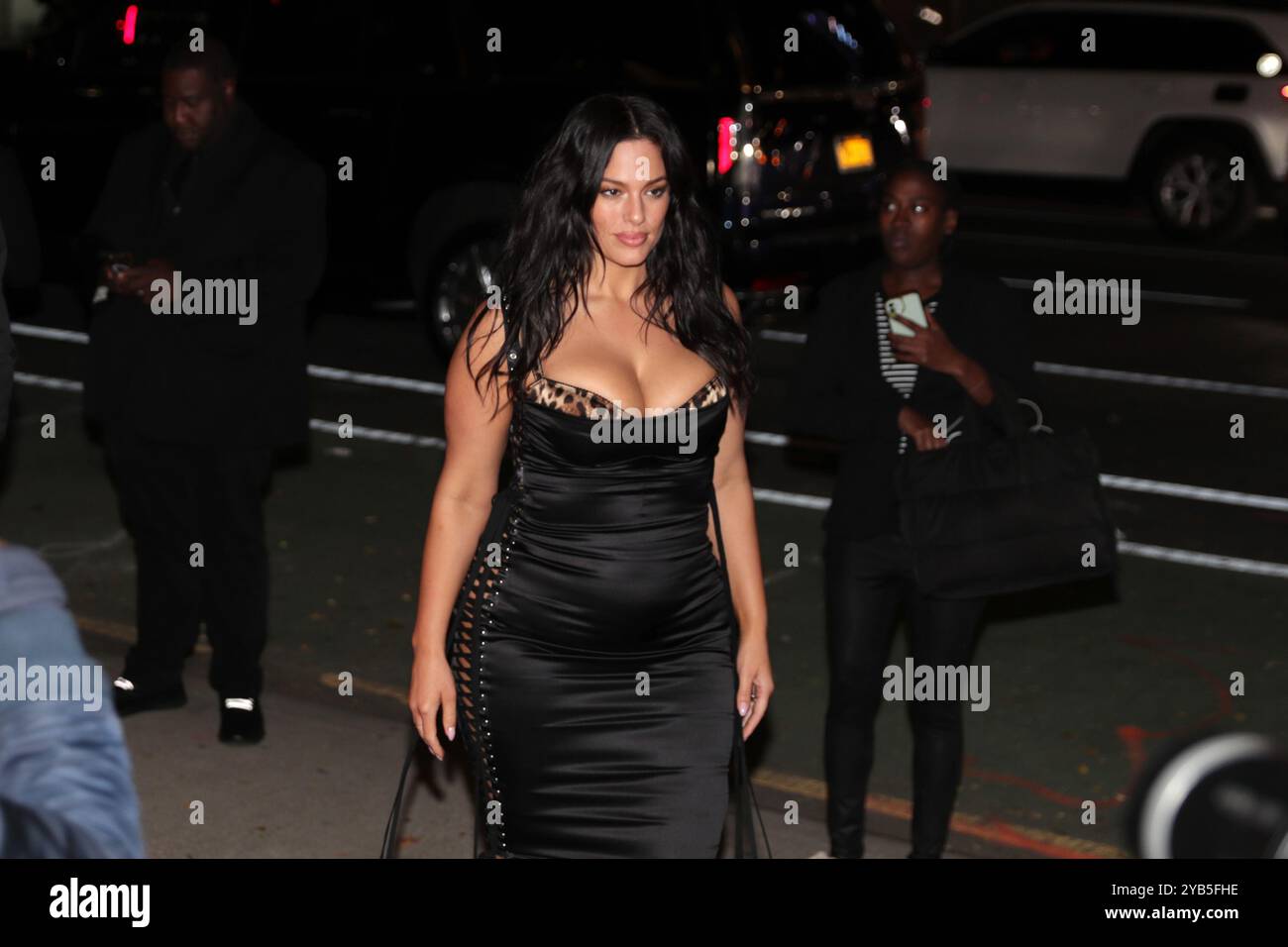 Ashley graham model hi-res stock photography and images - Alamy