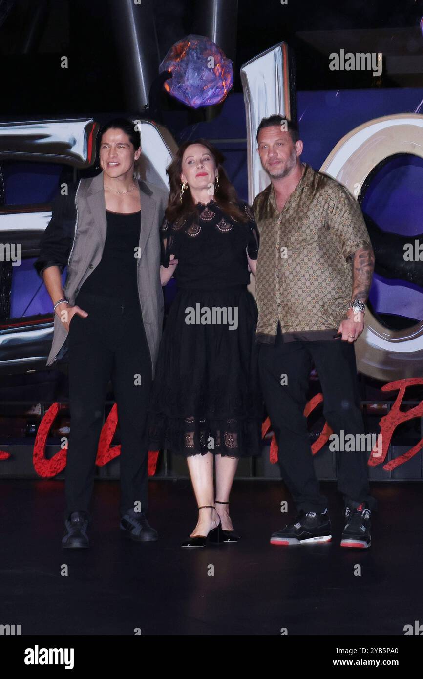 Venom: The Last Dance Red Carpet Tom Hardy, Kelly Marcel, Cristo ...