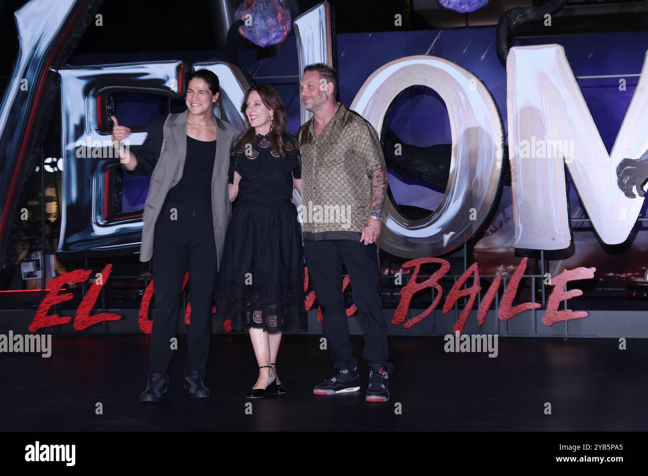 Venom: The Last Dance Red Carpet Tom Hardy, Kelly Marcel, Cristo ...