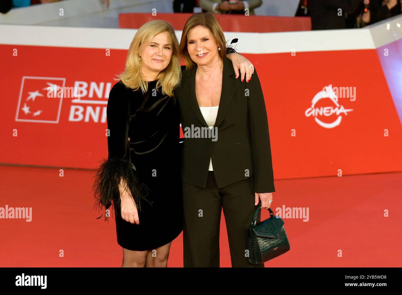 Laura Berlinguer mit Schwester Bianca Berlinguer bei der ...