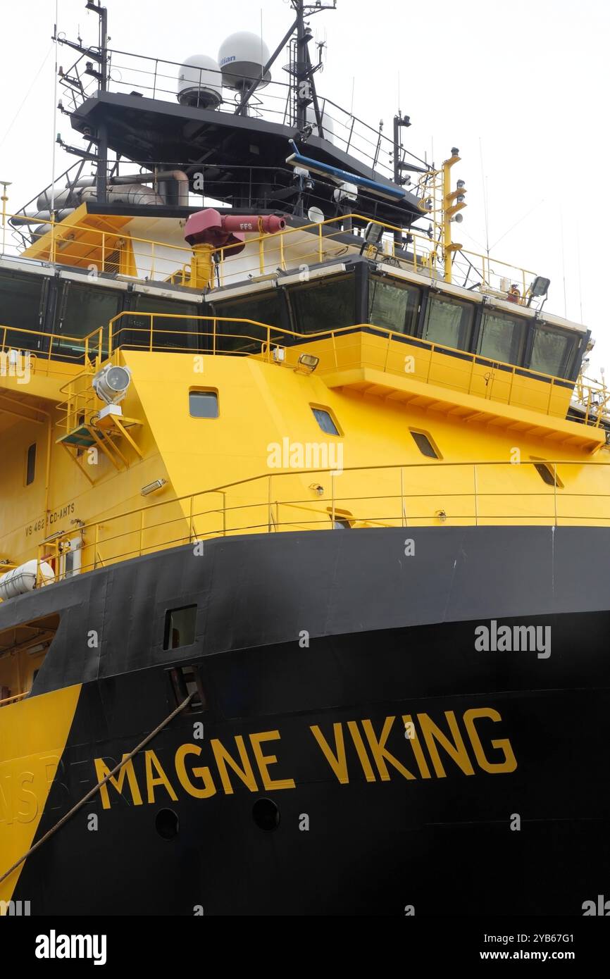 The "Magne Viking" Anchor Handling Tug Supply (AHTS) ship Stock Photo ...