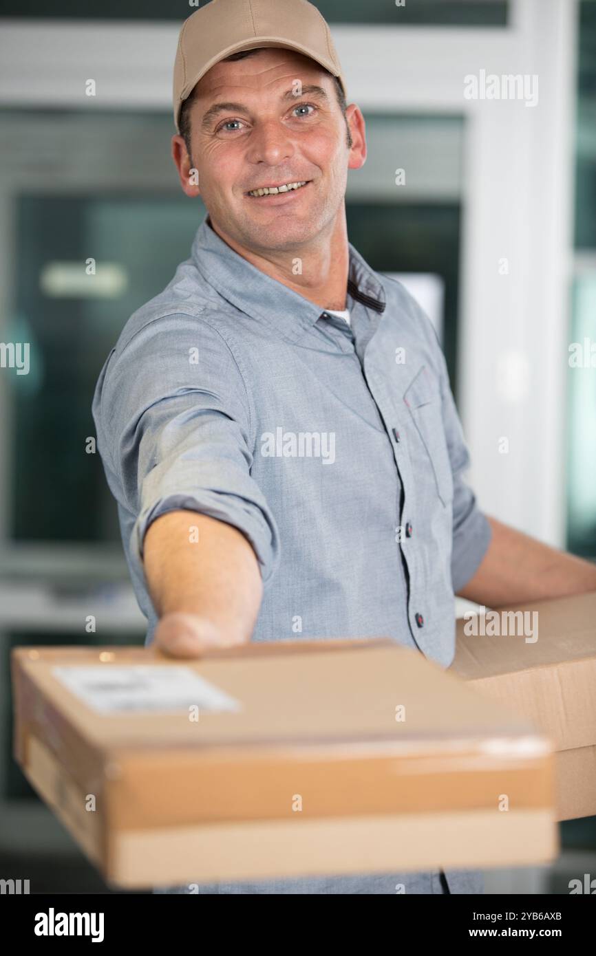Homeowner package hi-res stock photography and images - Alamy
