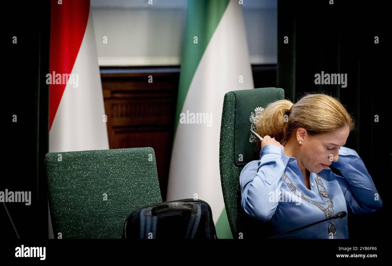 ROTTERDAM - Mayor Carola Schouten of Rotterdam during her first city ...