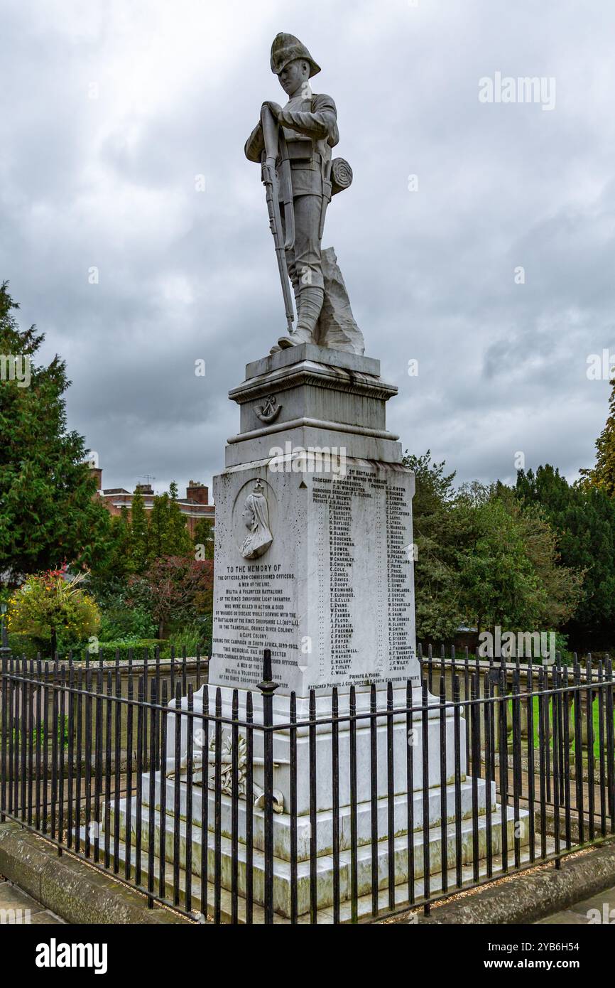 War memorials and remembrance monument in Shrewsbury, UK Stock Photo ...