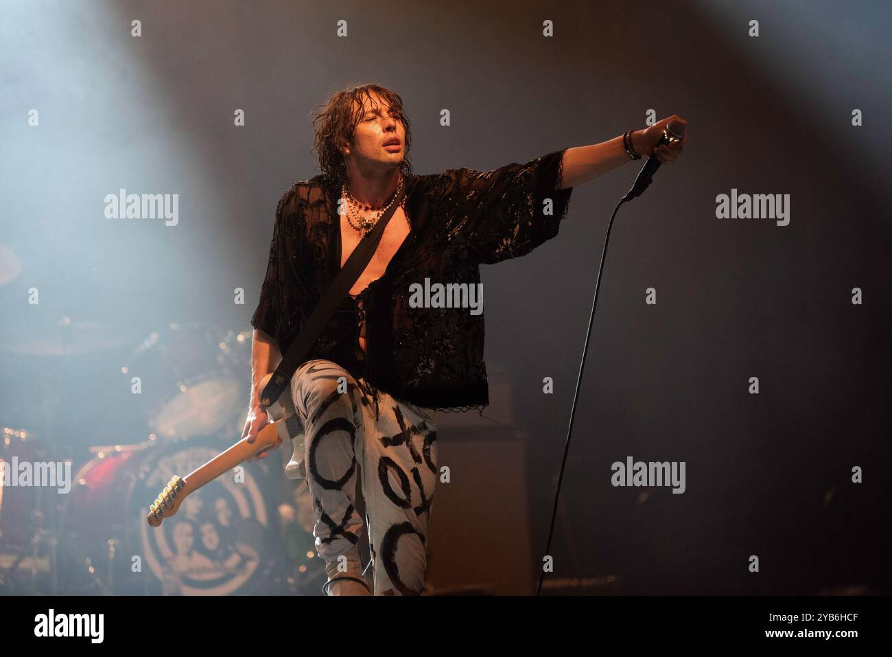 English songwriter, singer and musician, Barns Courtney performing live ...