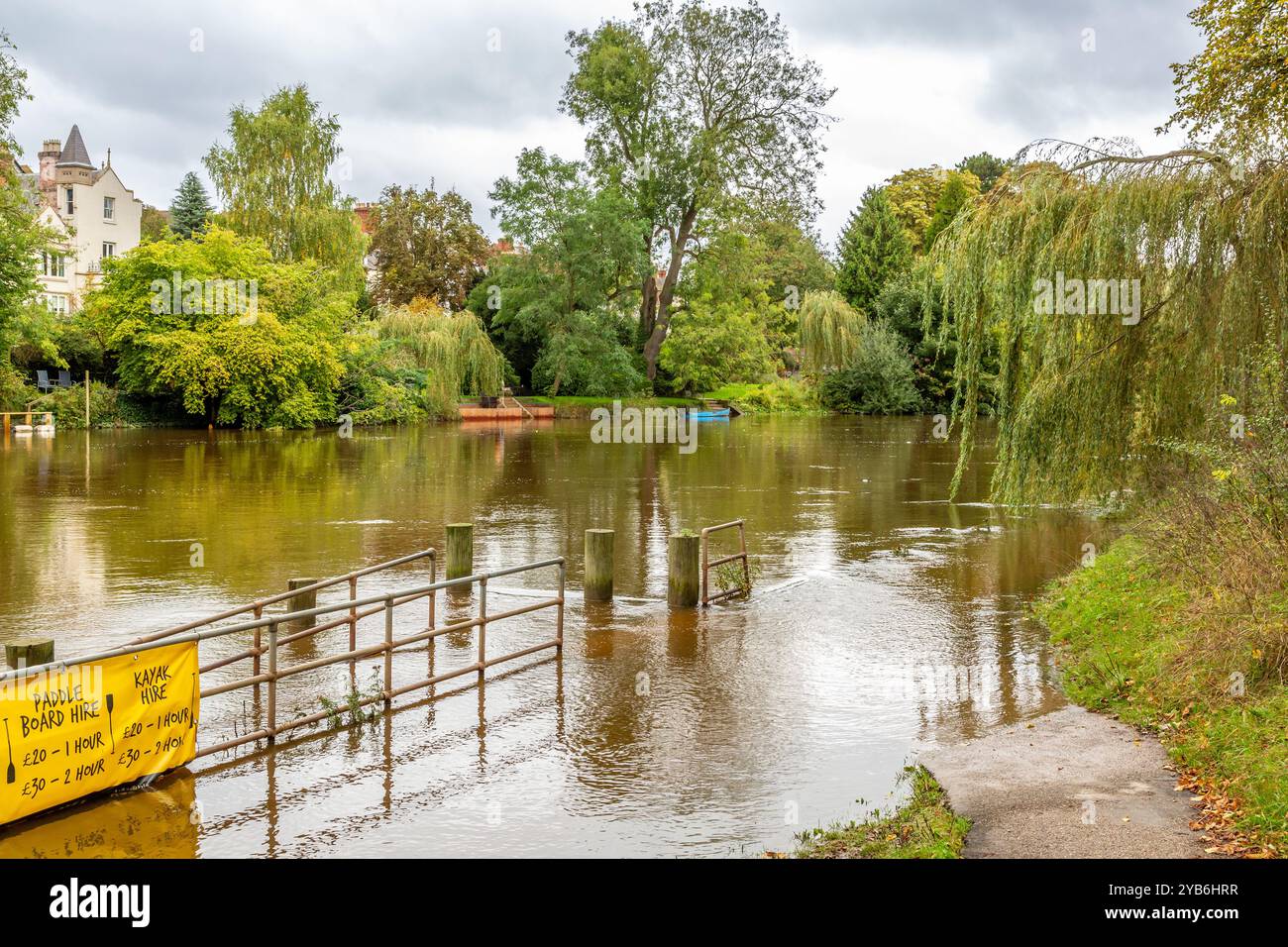 Quarry park in flood hi-res stock photography and images - Alamy
