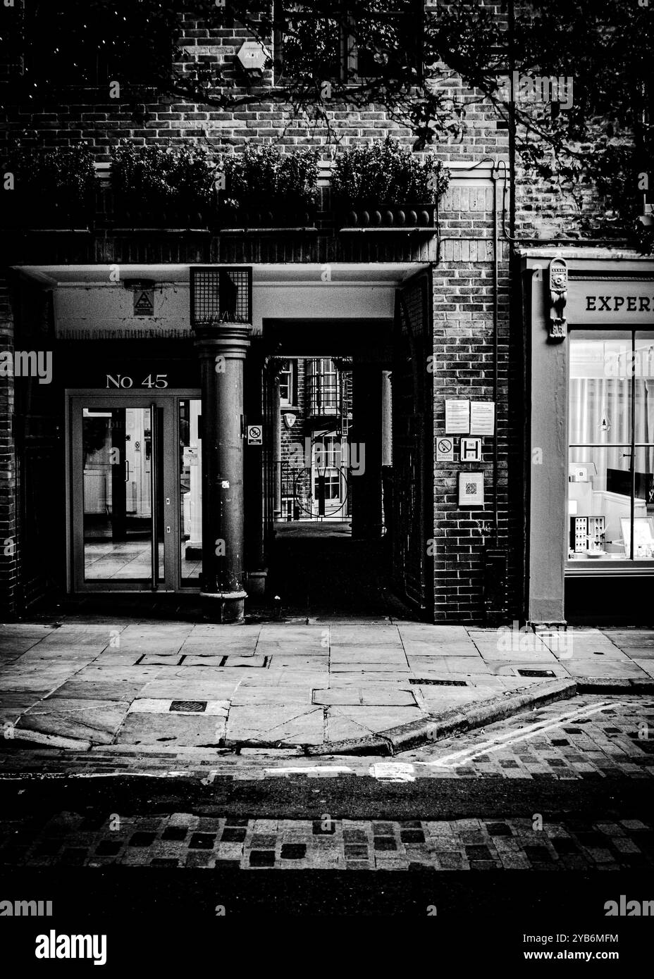 City life rhythm Black and White Stock Photos & Images - Alamy