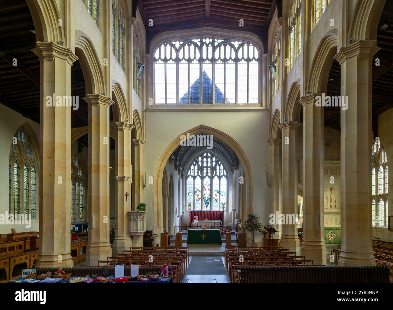 Interior church of Saint Peter and Saint Paul, Northleach ...