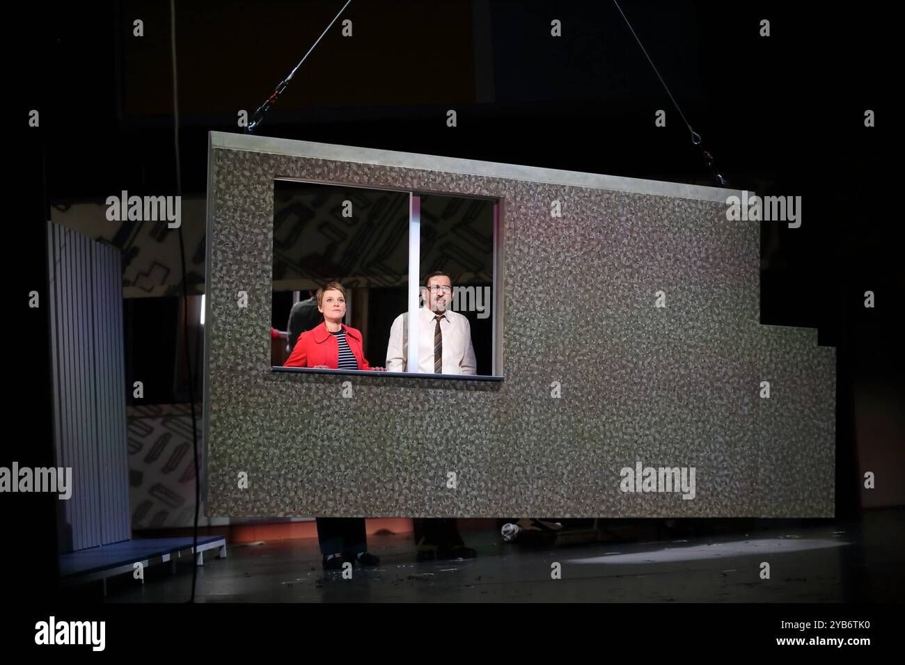 Maria Simon als Franziska 3, Arbeiterin und Till Wonka als Wilhelm 1 ...