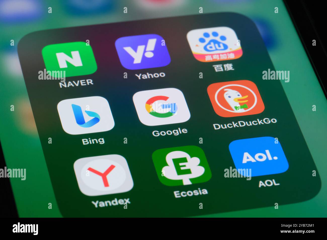 Google Search, Bing, NAVER, Yahoo, Baidu, DuckDuckGo, Yandex, Ecosia, AOL app icon on screen ...
