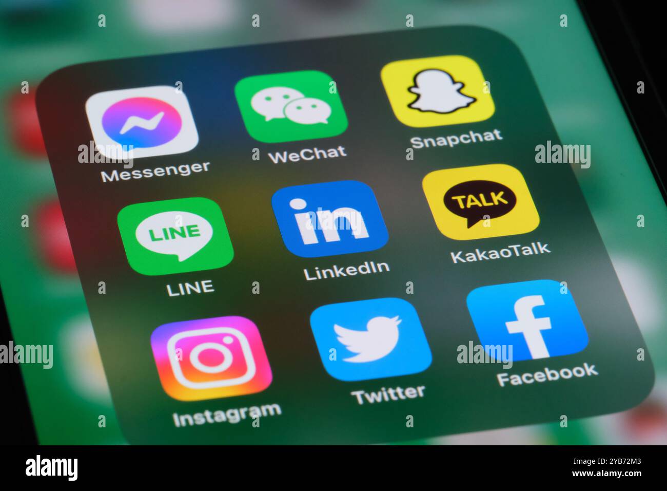 LinkedIn, LINE, Messenger,Instagram, Wechat, Twitter, SnapChat ...