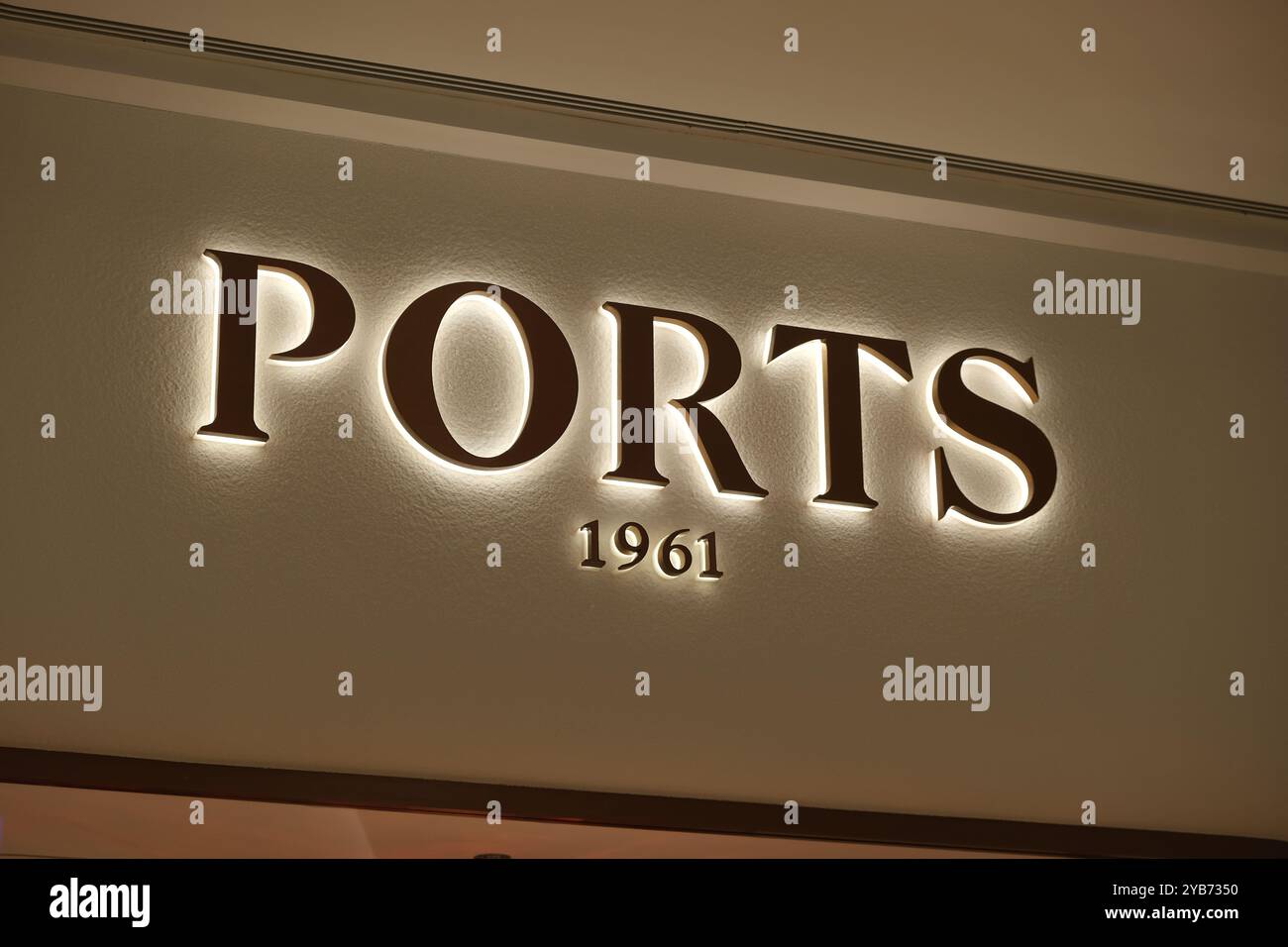 International ports corporation hi-res stock photography and images - Alamy