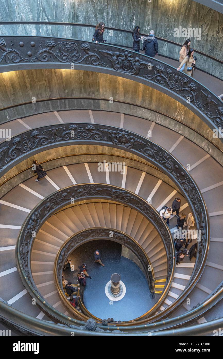 Famous spiral staircase at Vatican Museum. Helix. Giuseppe Momo. Italy ...