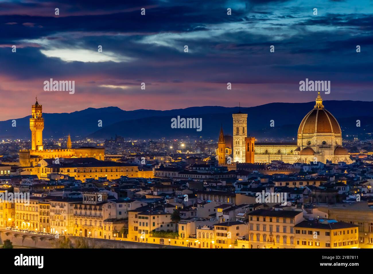 Florence main cathedral Duomo Cattedrale di Santa Maria del Fiore in ...