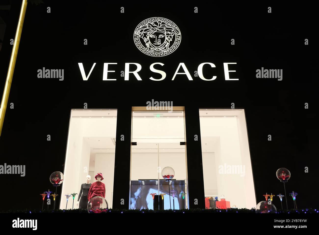 Shanghai,China-Dec.11th 2022: facade of VERSACE retail store. Italian ... Shanghai,China-Dec.11th 2022: facade of VERSACE retail store. Italian ...