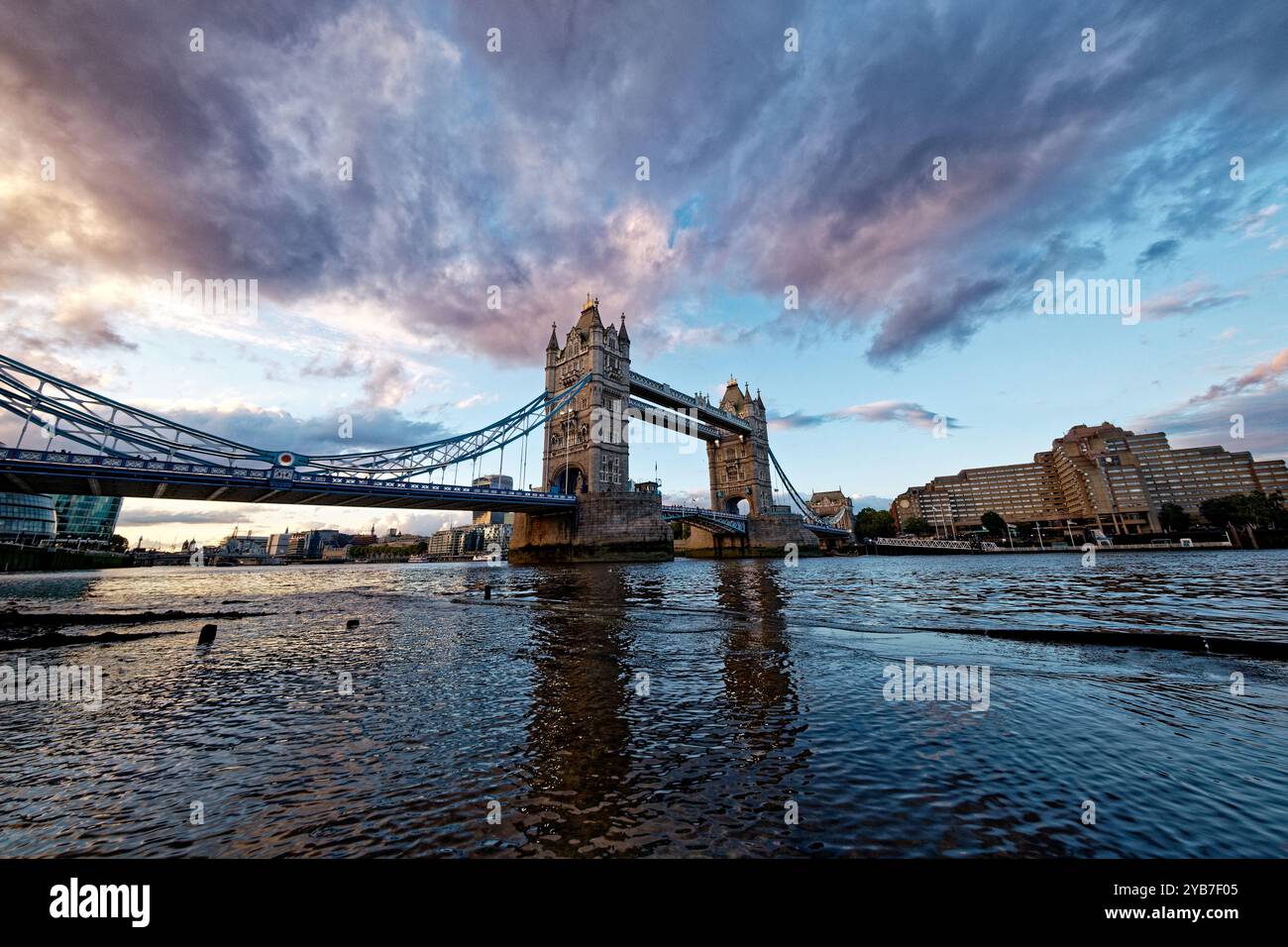 Tower Bridge London{s a Grade I listed combined bascule, suspension ...
