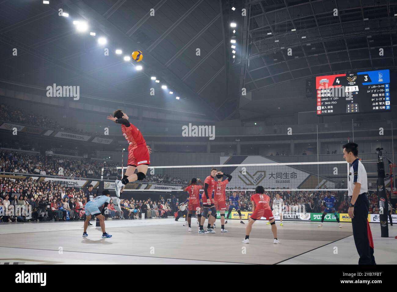 Masaki Oya (9 S) from Suntory Sunbirds Osaka serves the ball during the ...