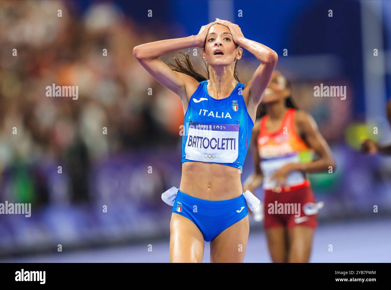 Nadia Battocletti participating in the 10.000 meters at the Paris 2024 ...