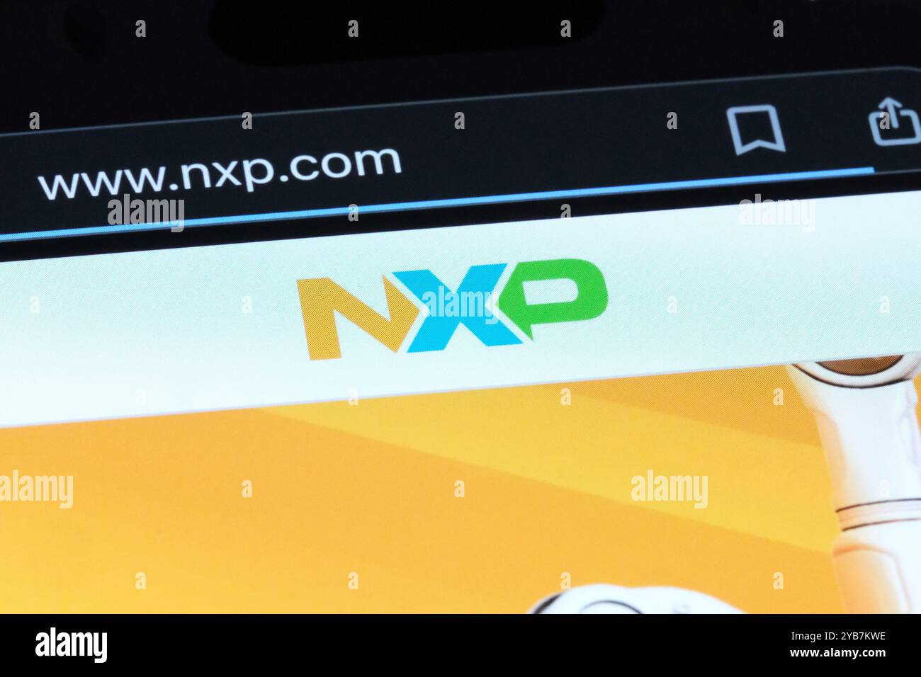 Semiconductors hi-res stock photography and images - Alamy