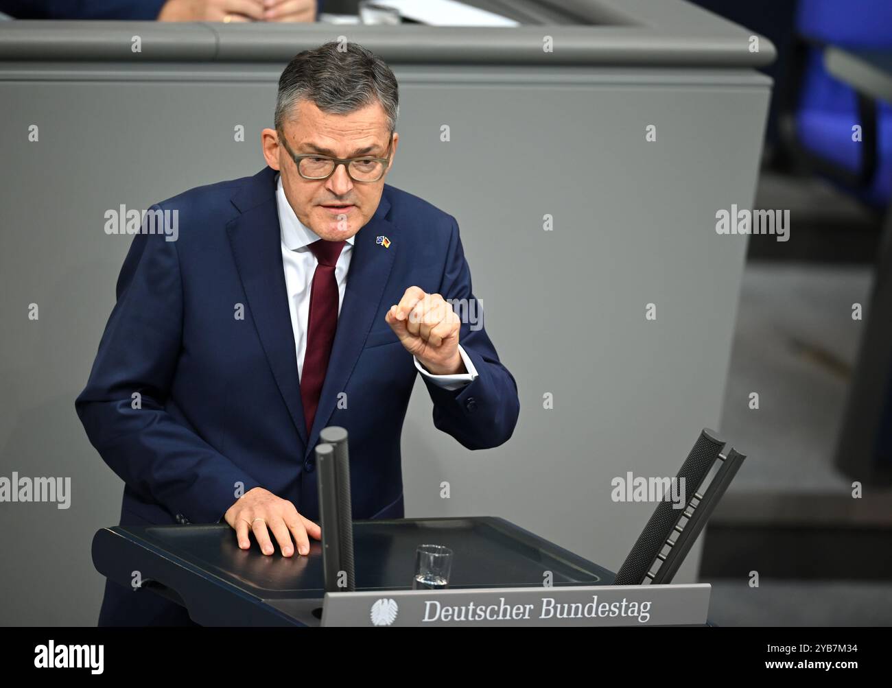 17 October 2024, Berlin: Roderich Kiesewetter (CDU) speaks in the ...