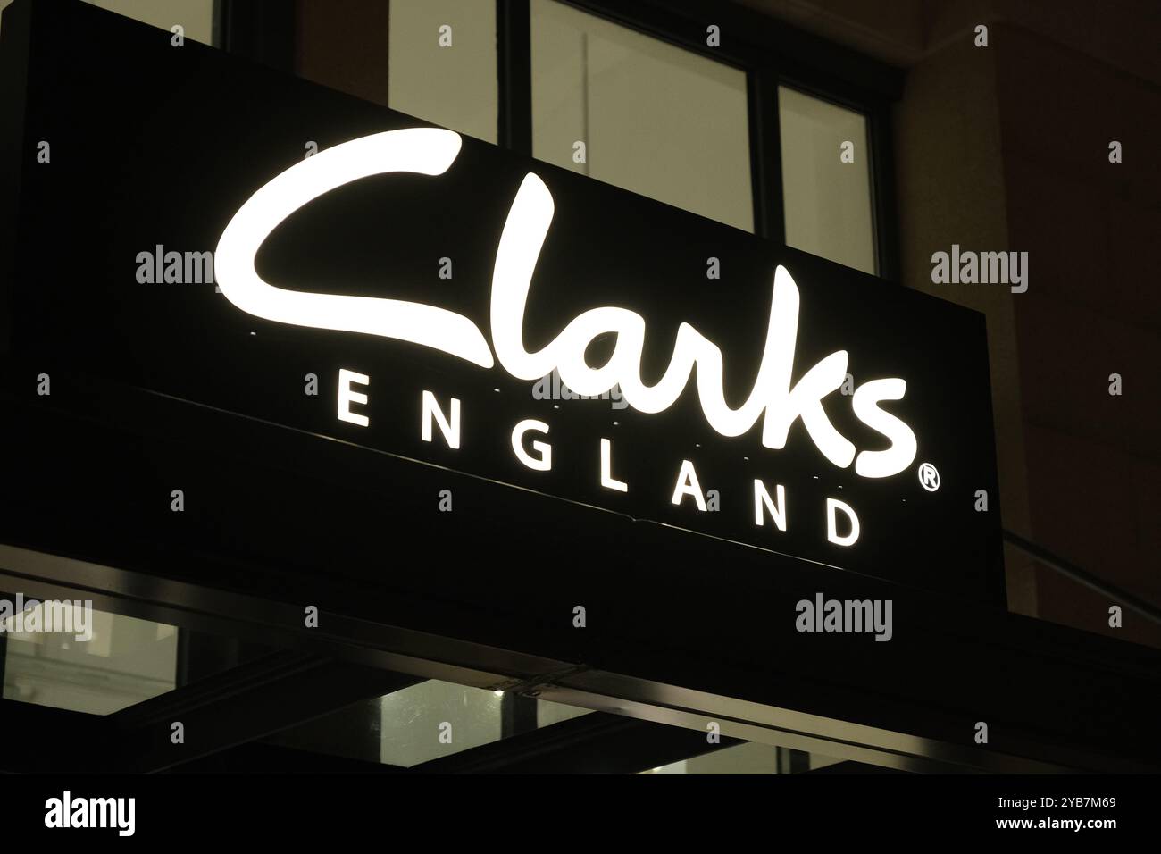 Suzhou,China-August 20th 2023: Clarks store sign brand logo Stock Photo ...