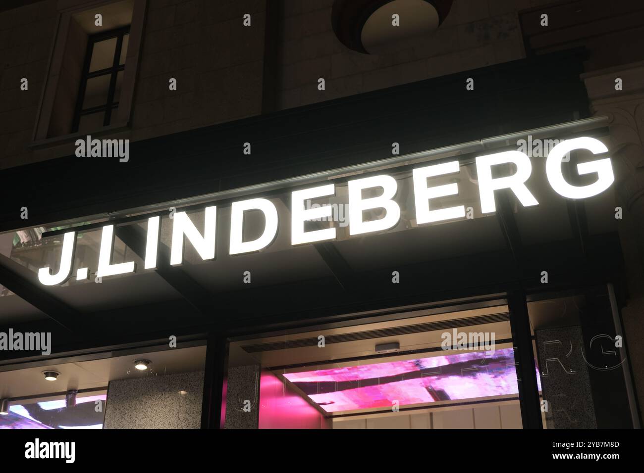 Suzhou,China-August 20th 2023: J.Lindeberg store brand logo sign Stock ...
