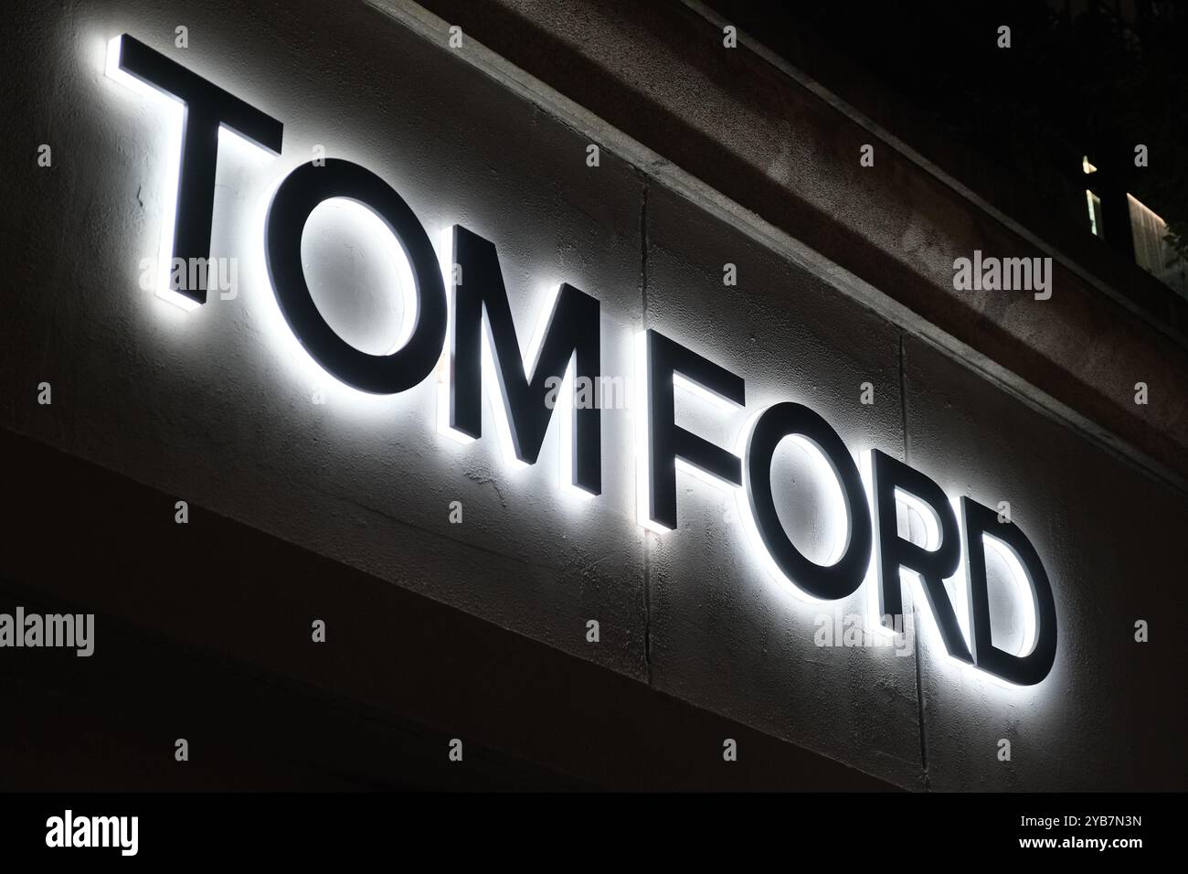 Tom ford store hi-res stock photography and images - Alamy