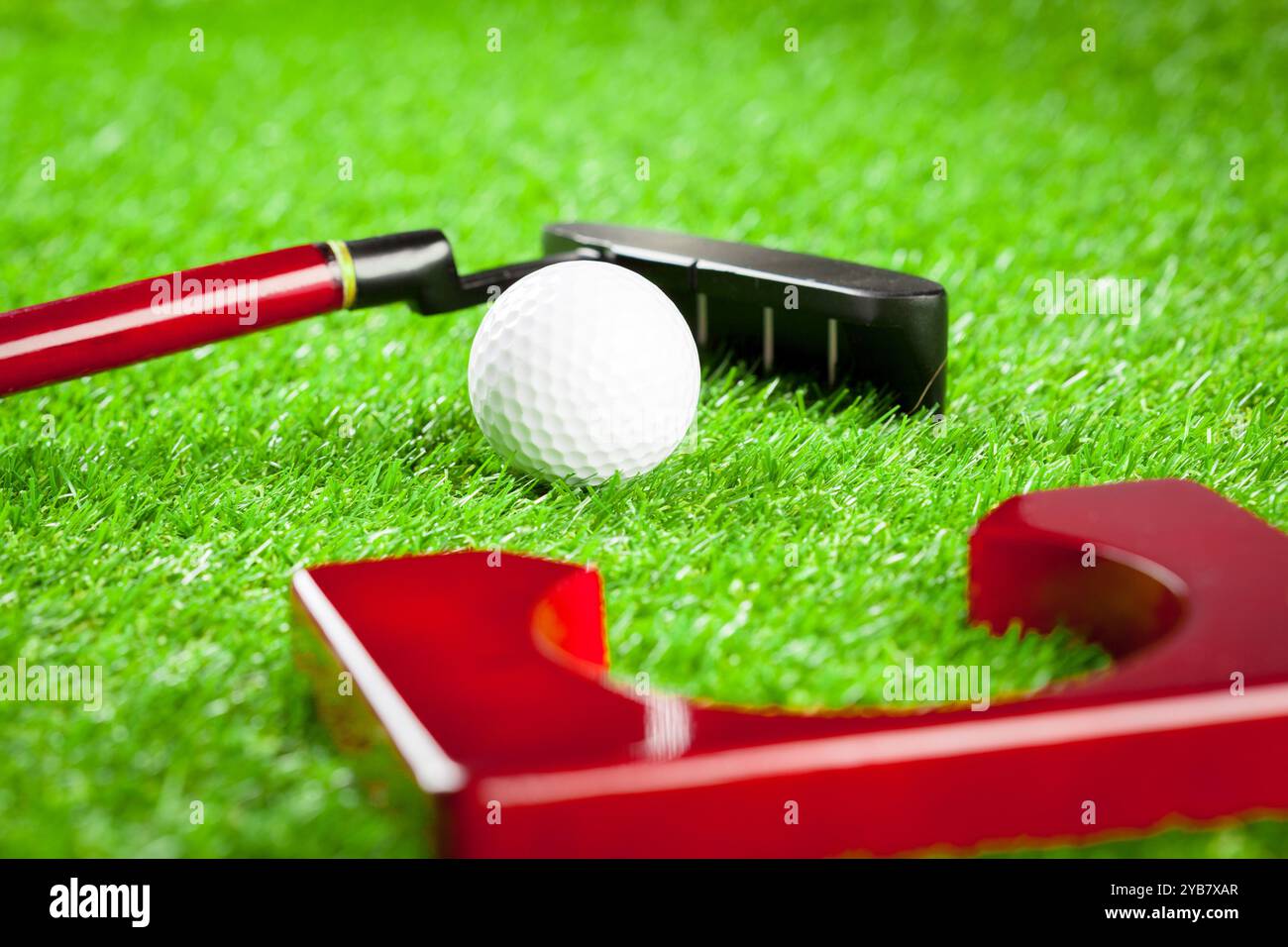 Indoor mini golf course hi-res stock photography and images - Alamy