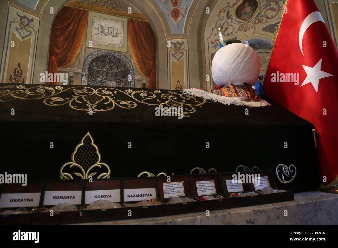 The mausoleum of Prince Ertugrul and the tombs of his family members in ...