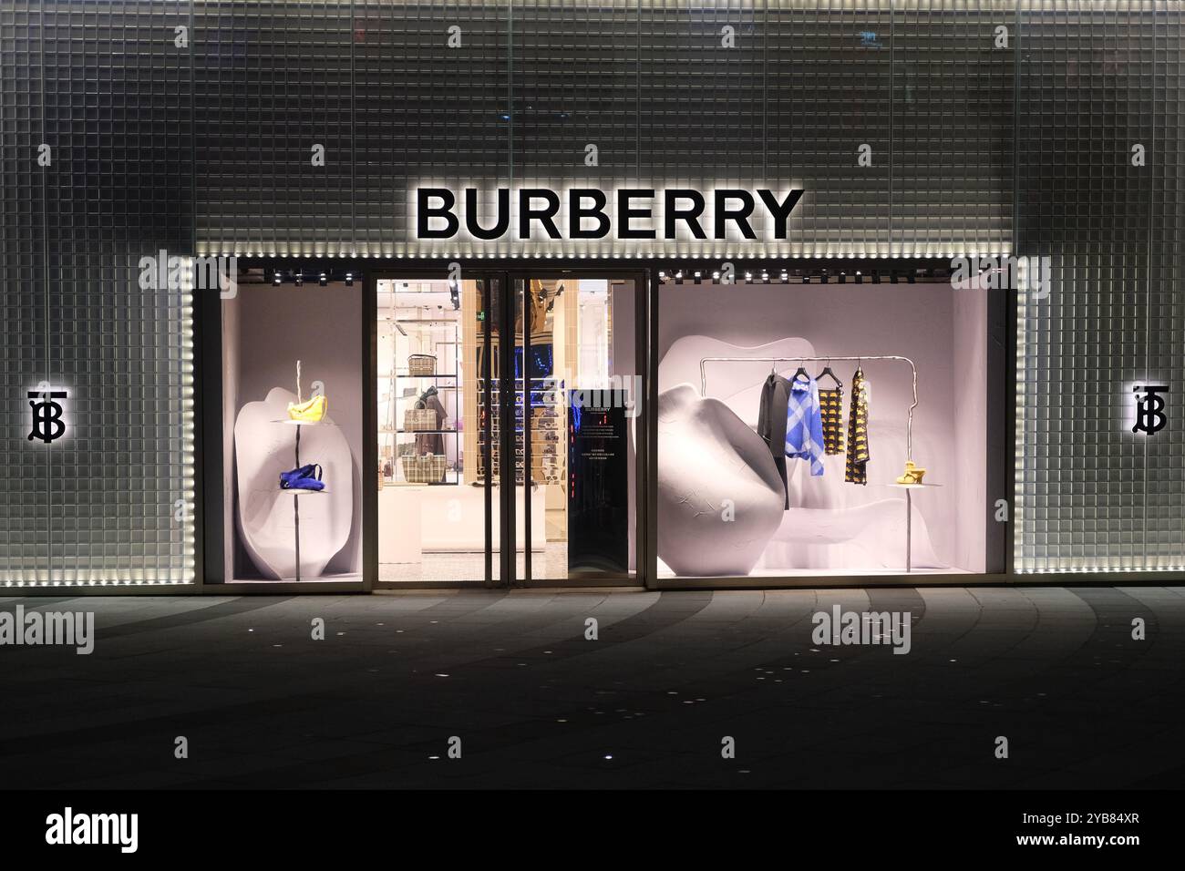Shanghai,China-Oct.13th 2023:Burberry retail store window at night ...