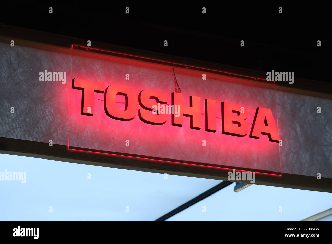 Logo toshiba hi-res stock photography and images - Alamy