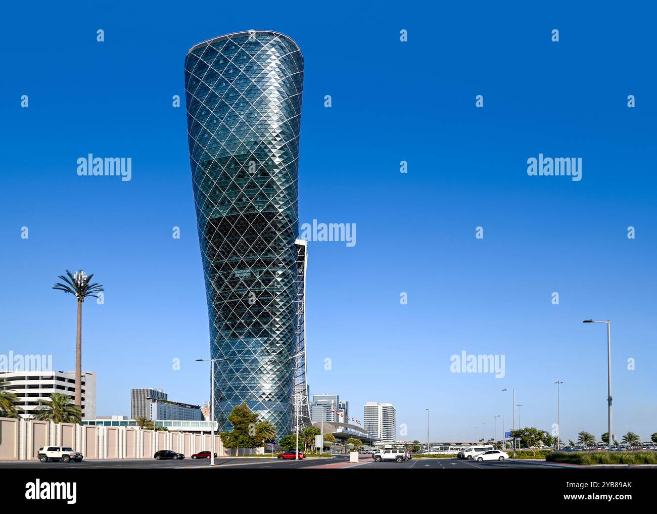 ABU DHABI - MAR 28: The Capital Gate Tower famous Skyscraper in Abu ...