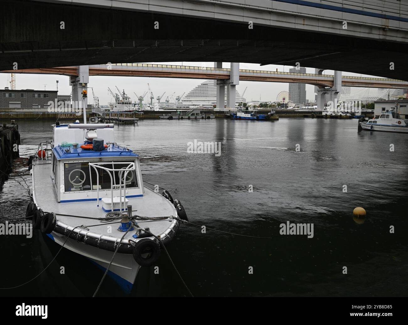 Landscape with scenic view of the maritime Port of Kōbe in the ...
