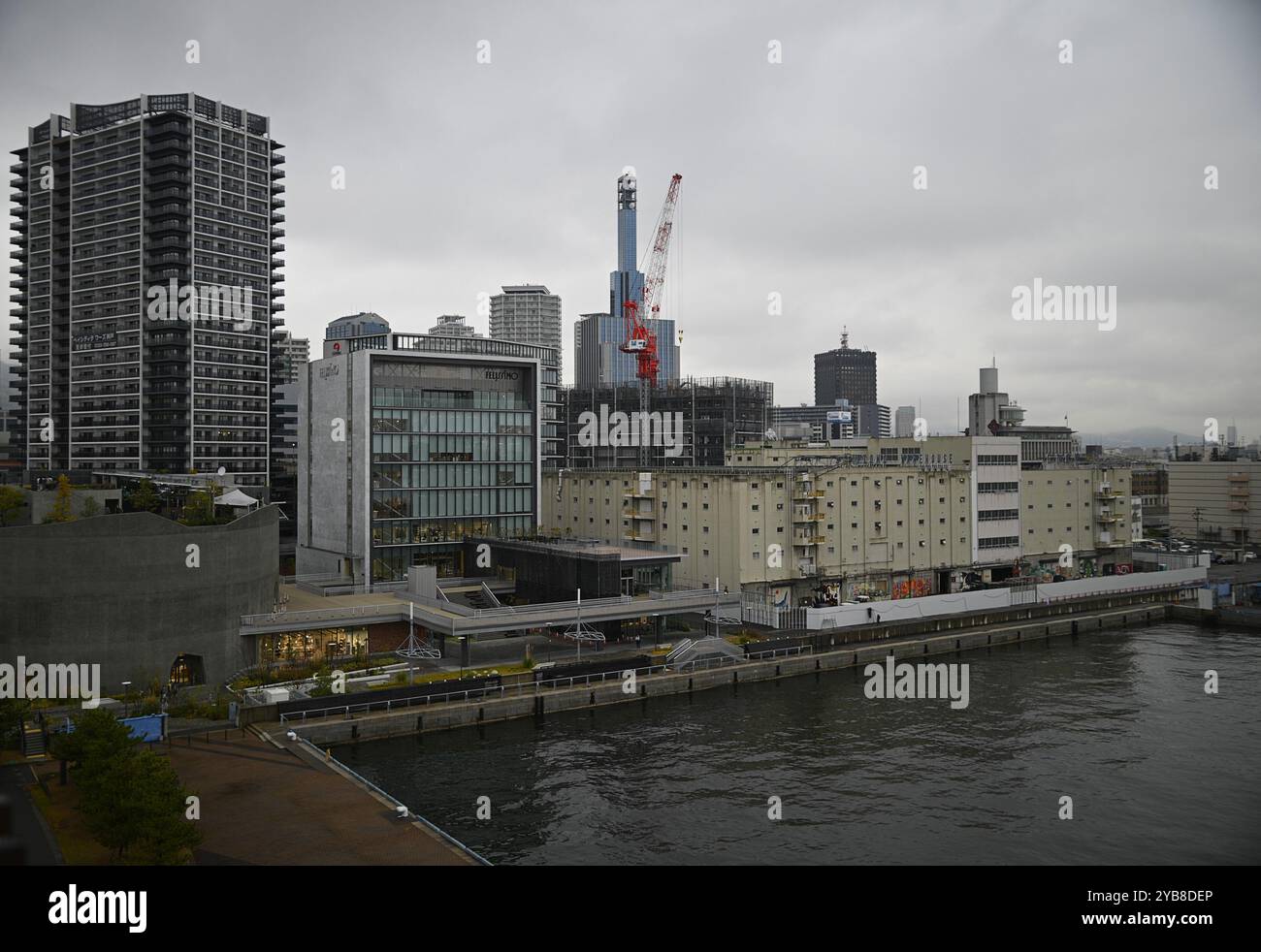 Landscape with scenic view of the maritime Port of Kōbe in the ...
