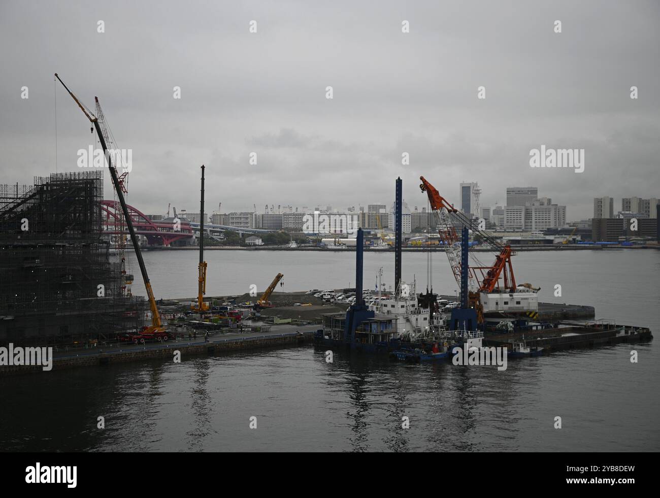 Landscape with scenic view of the maritime Port of Kōbe in the ...