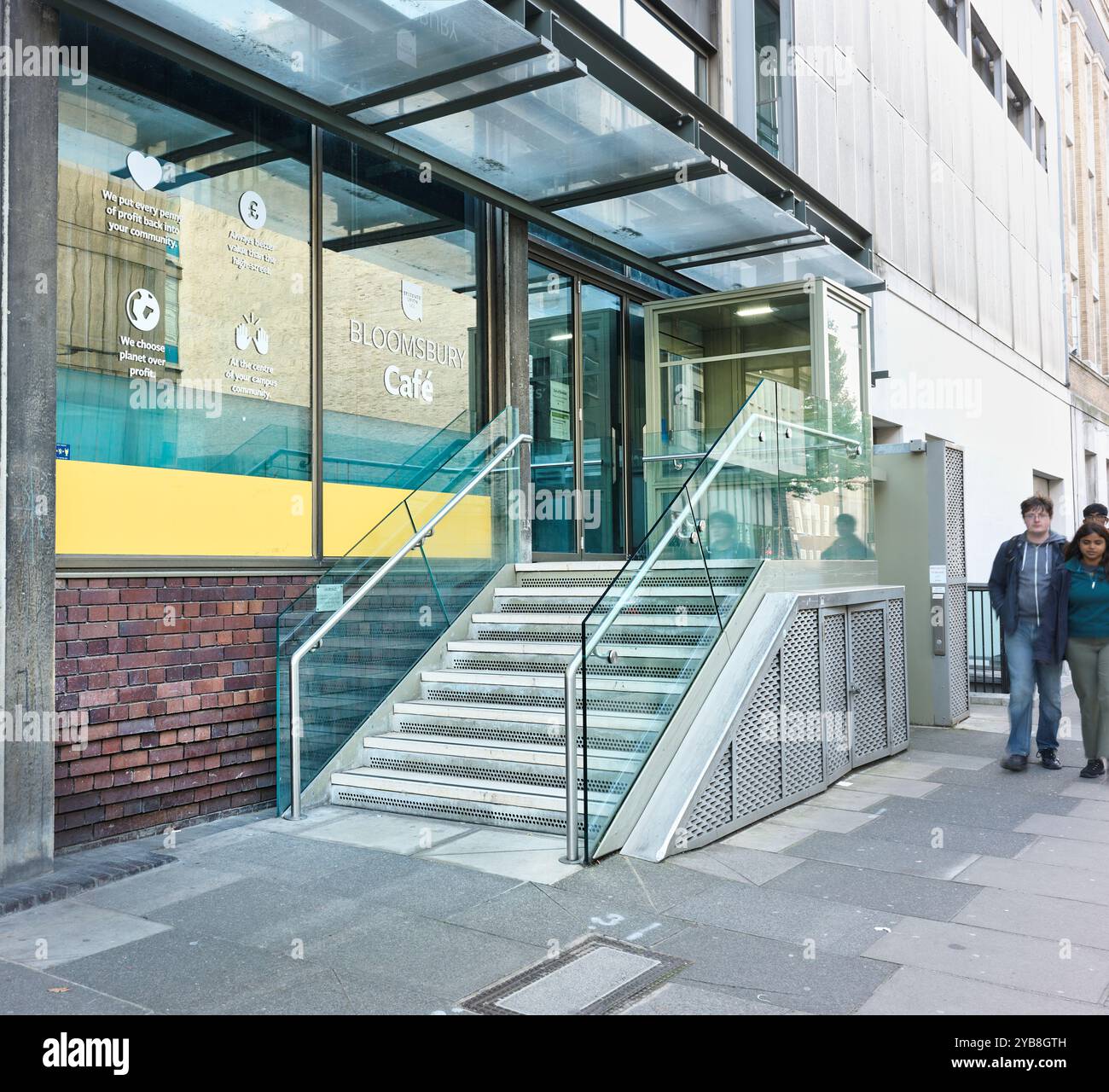 London university cafe hi-res stock photography and images - Alamy