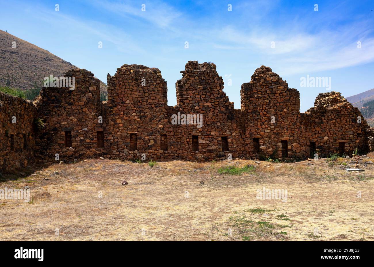 Inca site of Incallajta in central Bolivia Stock Photo - Alamy