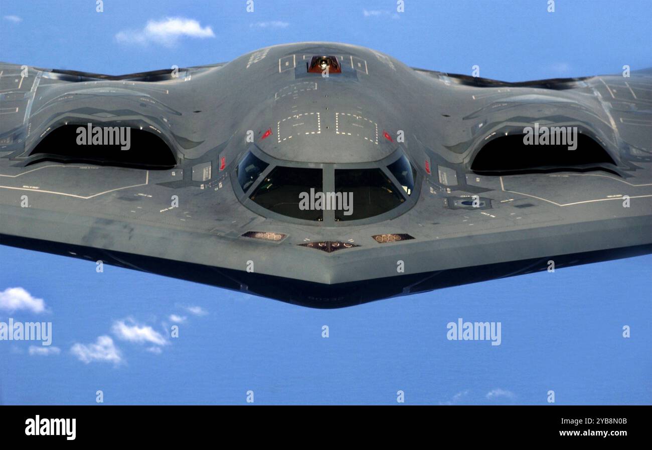 AMERICAN NORTHROP B-2 SPIRIT STEALTH BOMBER showing the the engine ...