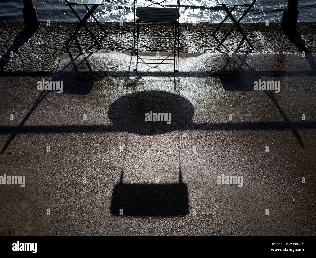 SHAPES sHADOWS OBJECTS COLOUR OBSCURE ITEMS Stock Photo - Alamy