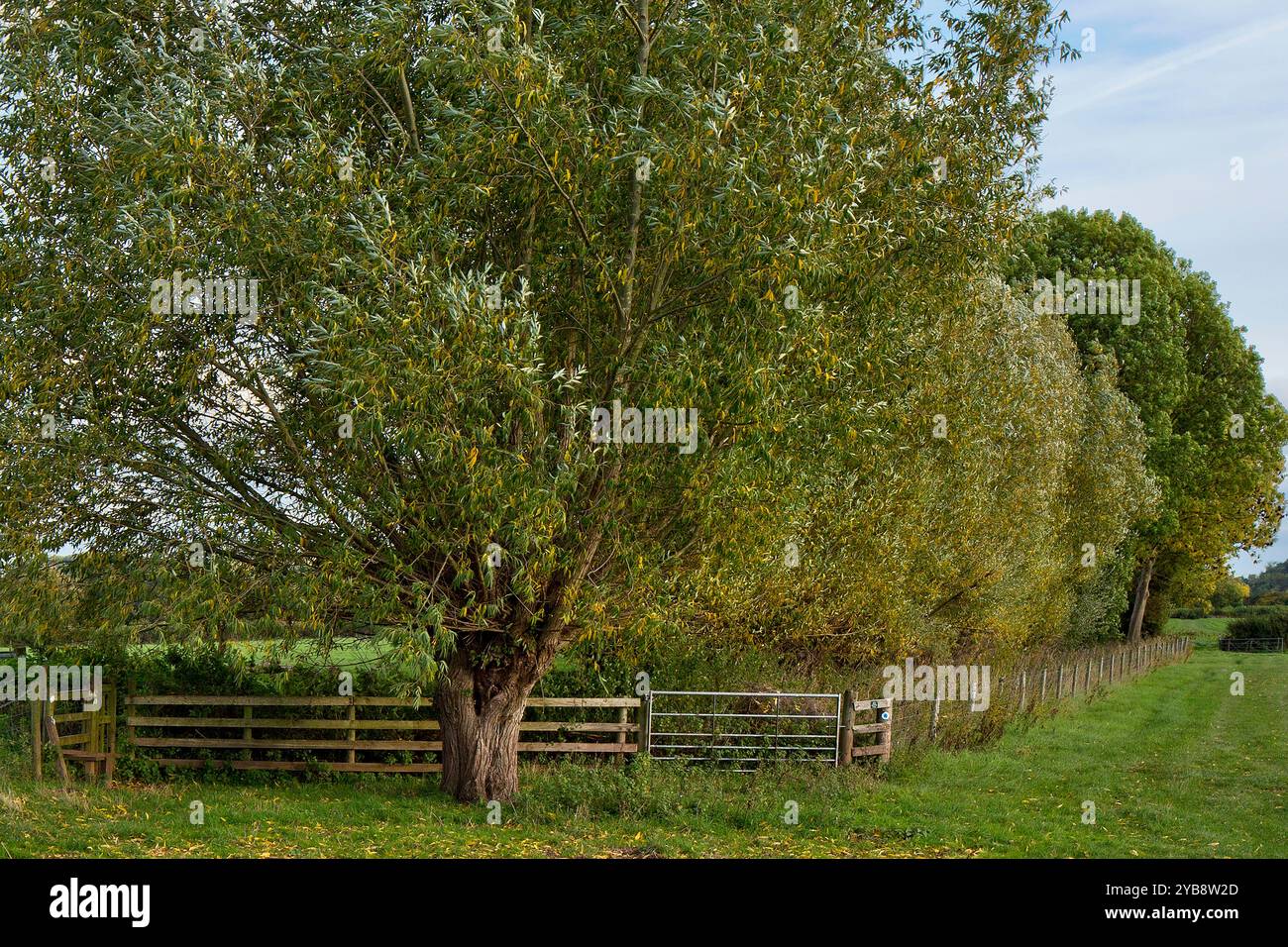 Valley boundary hi-res stock photography and images - Alamy