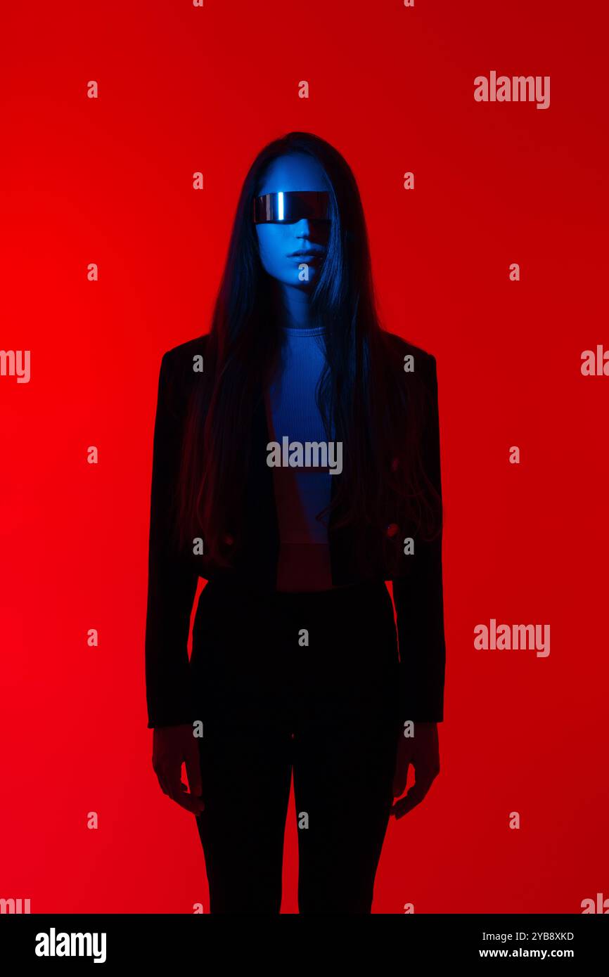 Cyberpunk portrait in Futuristic Modern Young Woman with Smart Glasses ...