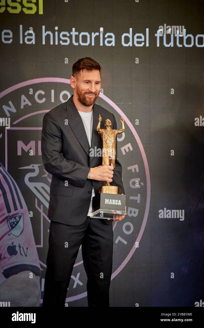 Lionel messi inter miami october 2024 hi-res stock photography and ...