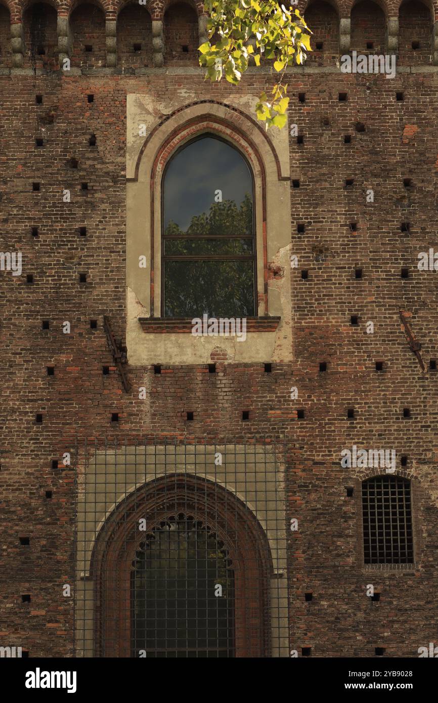 Castello Sforzesco - Particolare Stock Photo - Alamy